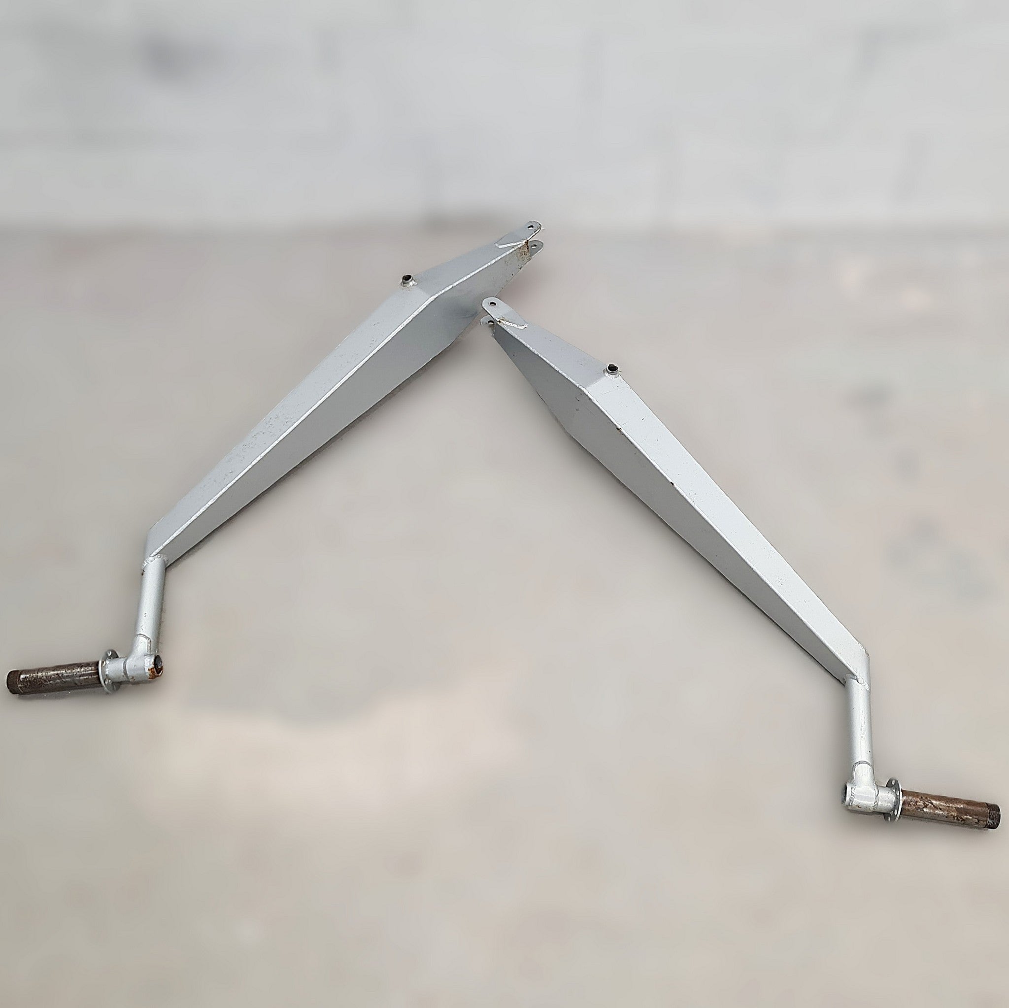 Main Gear Legs - Pair - MA-5 Charger/Steen Firebolt (A/R) – Skycraft ...